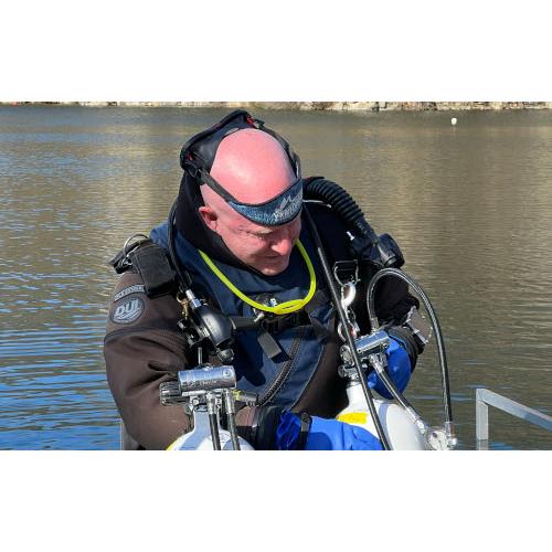 Tec Sidemount Diver