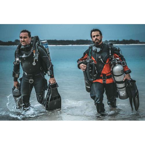 PADI Tec 100 CCR Diver Course | 100-Meter Rebreather Diving in Rancho ...