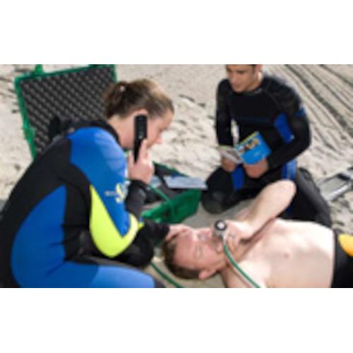 PADI Emergency Oxygen Provider